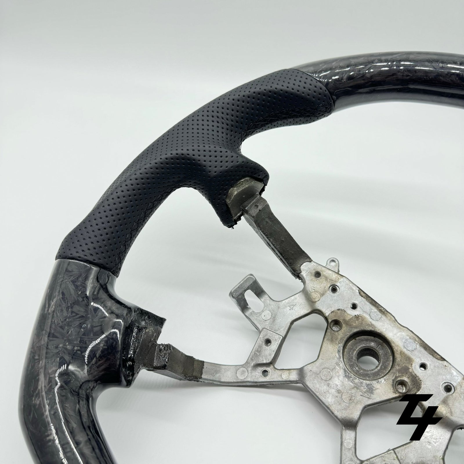 Nissan GU Patrol Y61 Premium Steering Wheel - GENUINE FORGED CARBON
