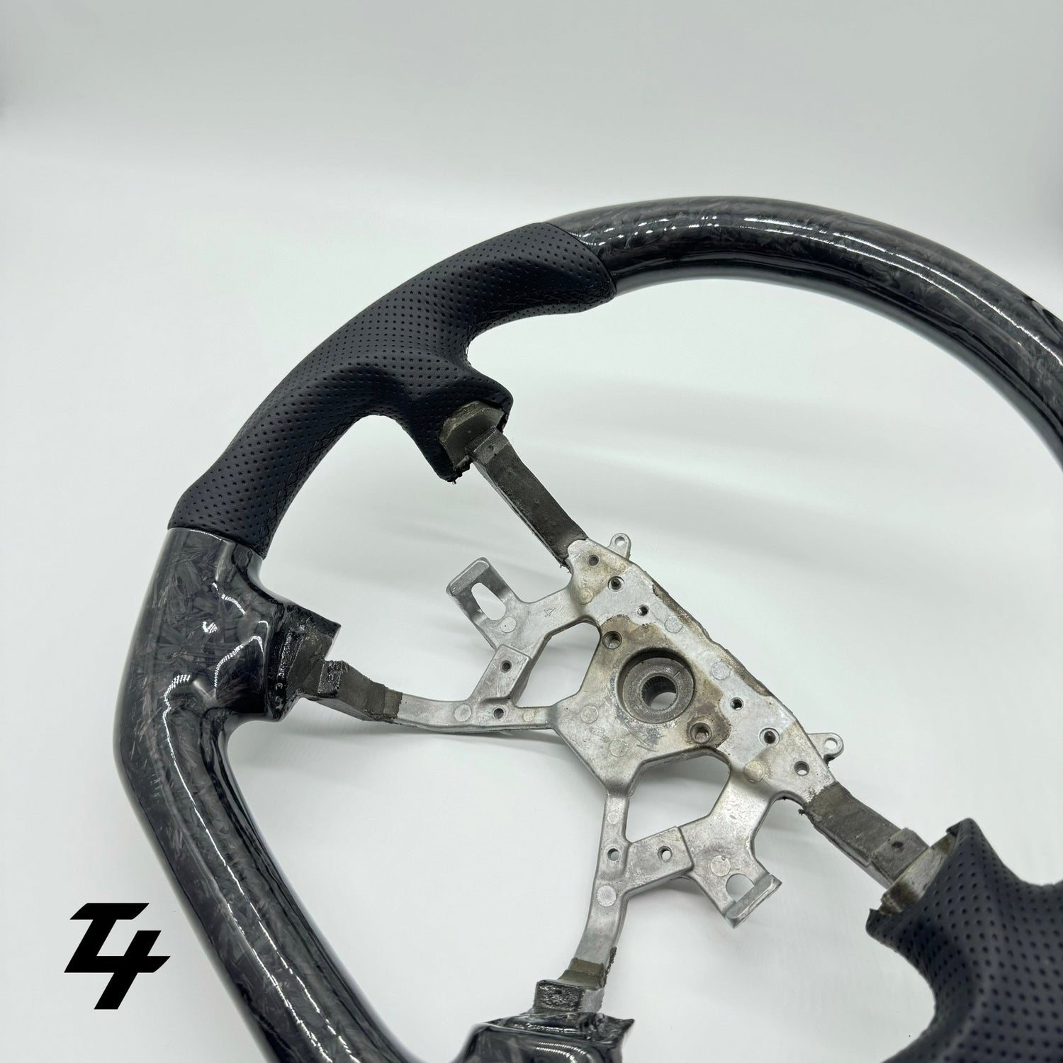 Nissan GU Patrol Y61 Premium Steering Wheel - GENUINE FORGED CARBON