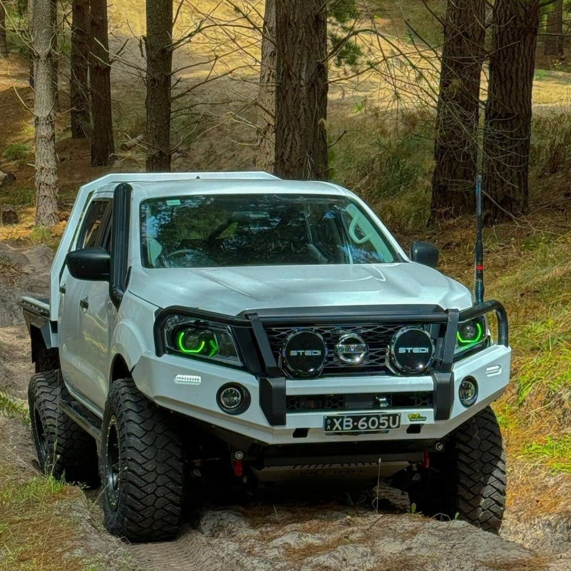 Nissan Navara Np300 Custom/Projector Headlights DX/RX